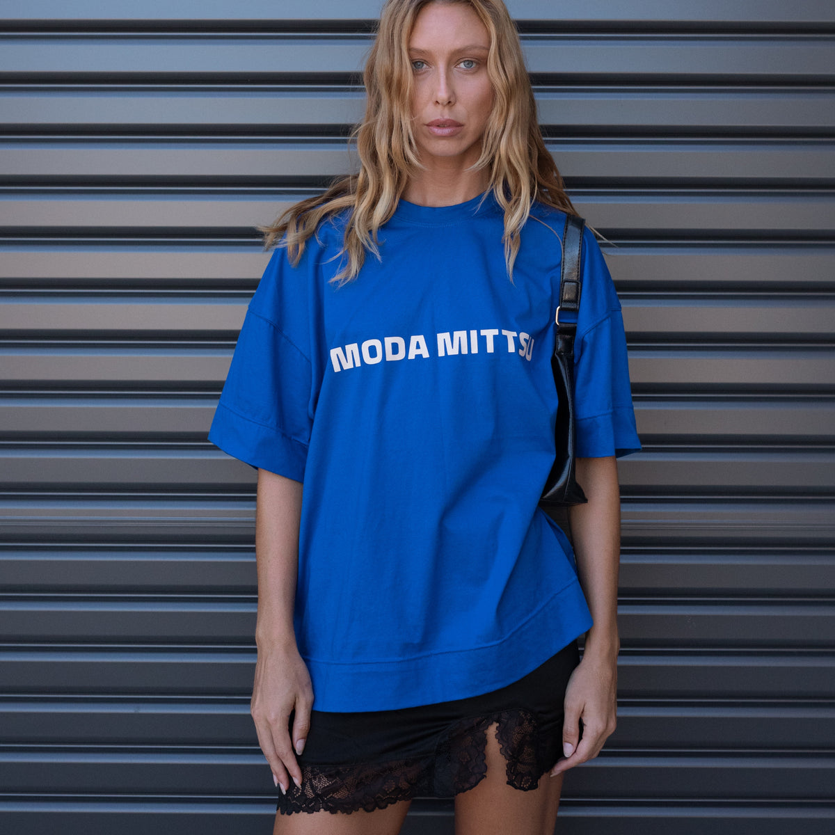 Coloured unisex Tee - Moda Mittsu Tee – MODA MITTSU